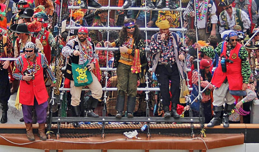 2020 Tampa Bay Gasparilla Pirate Festival – Trekient.com